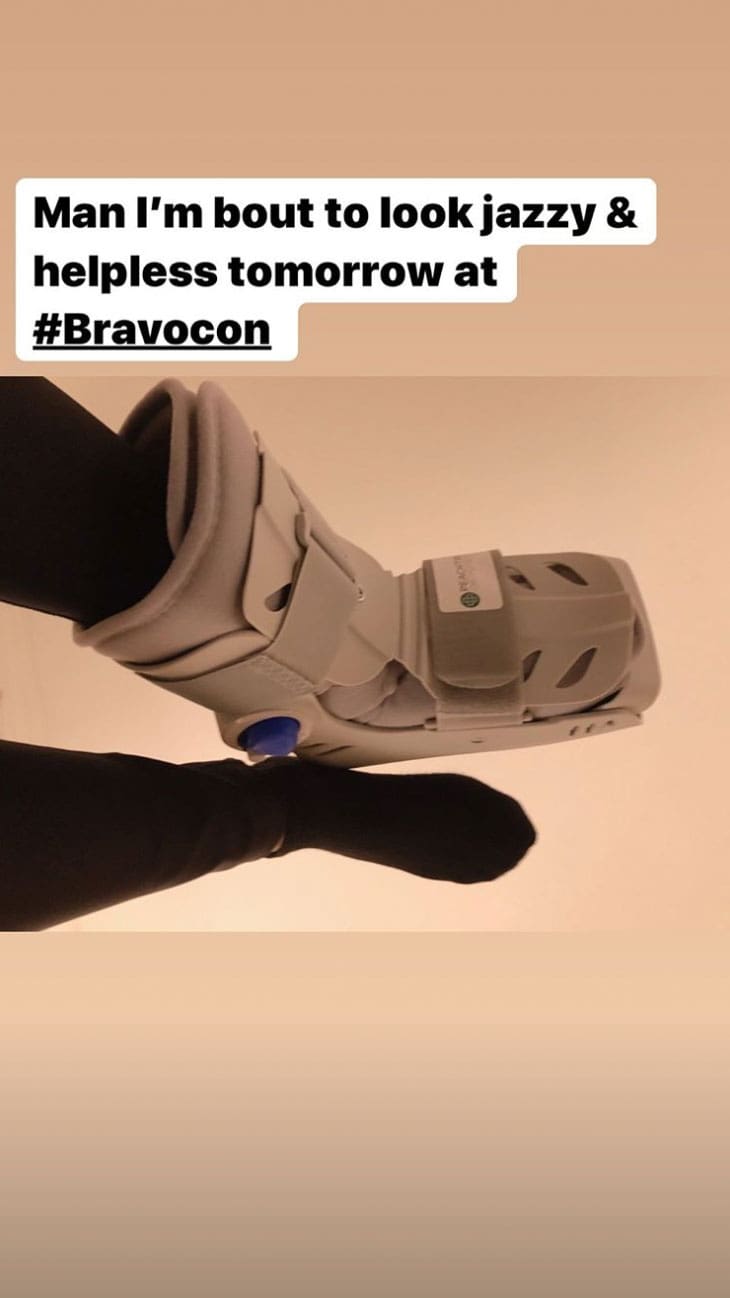 Porsha Williams Rolls onto BravoCon Stage in a Wheelchair After ...