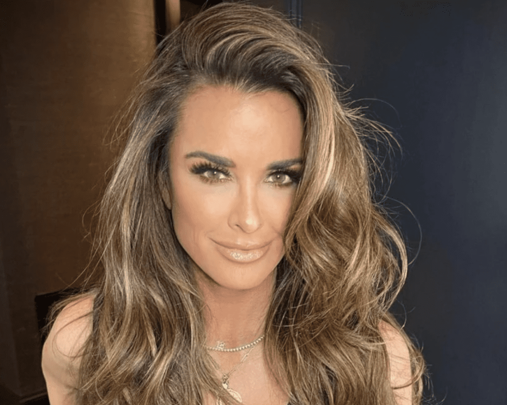 Kyle Richards Says She's Almost 7 Months Sober Amid Body Transformation ...