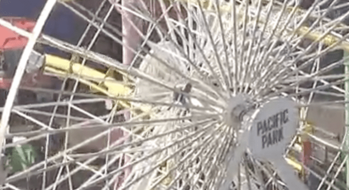 Man Climbs Ferris Wheel at Santa Monica Pier, Says He Has a Bomb ...