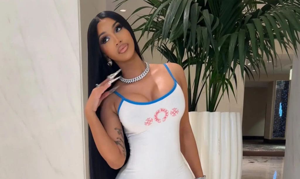 Cardi B Tells Fans to ‘STFU,’ Threatens to Delete Social Media amid Offset Reconciliation ...