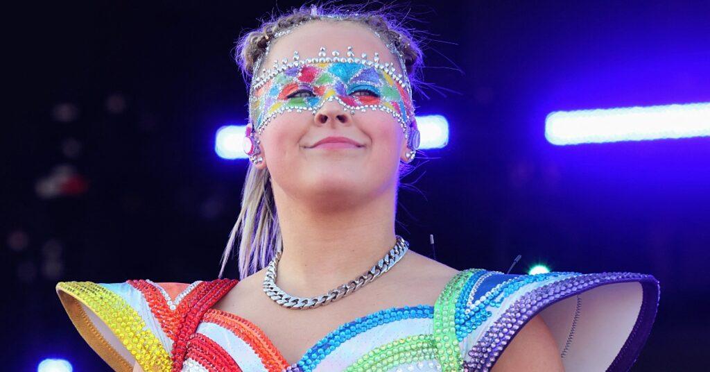 Oh Baby! JoJo Siwa’s TikTok Video Sparks Pregnancy Rumors